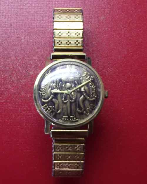 นาฬิกาข้อมือช้างสามเศียรสายแสตนเลสชุบทองไมครอน พระเครื่อง พระแท้ webpra ...